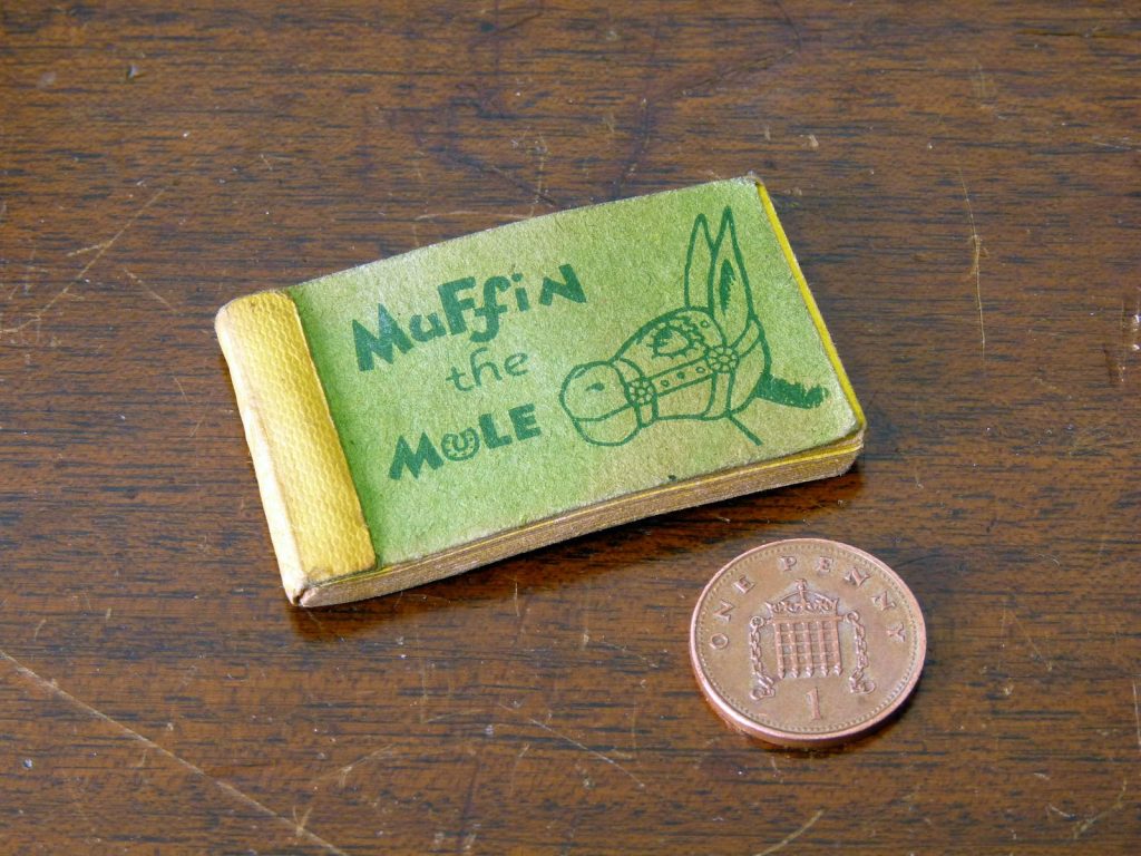 Muffin The Mule Smallest Muffin Book In The World Caley Crackers ...