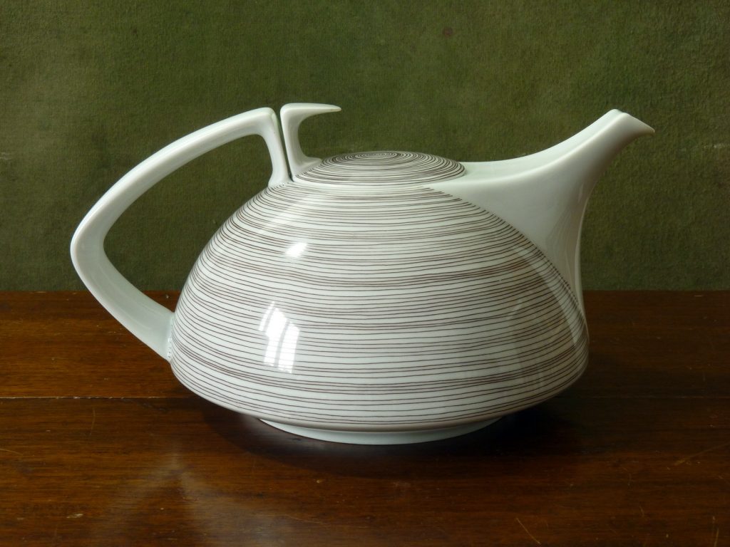 Walter Gropius for Rosenthal "TAC 1" Teapot, Jug and Sugar Bowl (1969 ...