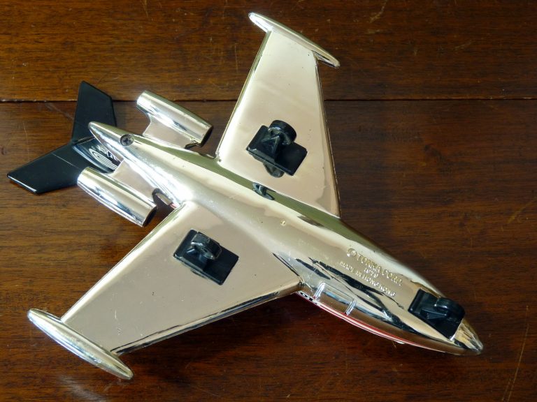 Collectable Red Tonka Learjet Metal and Plastic Toy (1979) - Anything ...