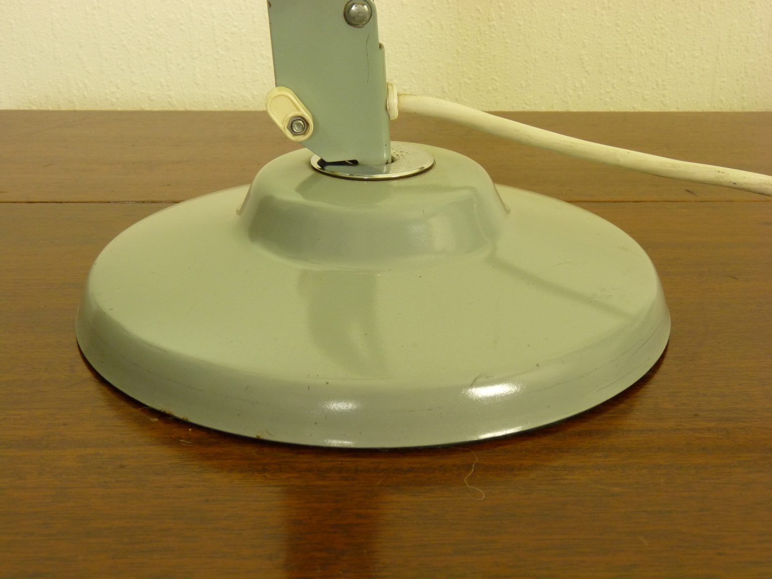 Vintage Luxo / 1001 Lamps Grey Adjustable Desk Lamp with Cast Base ...