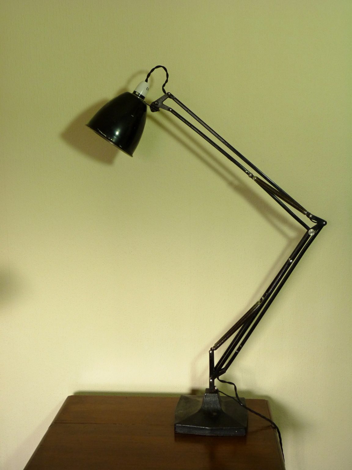 Vintage Herbert Terry Black Anglepoise - Model 1209 - Anything In ...